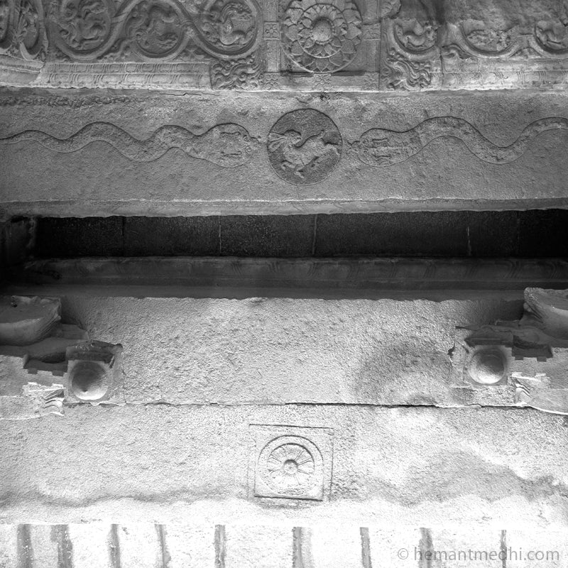 Hampi -Absract Celling Pattern at Mandapa. 1th Century – Fine Art Cart
